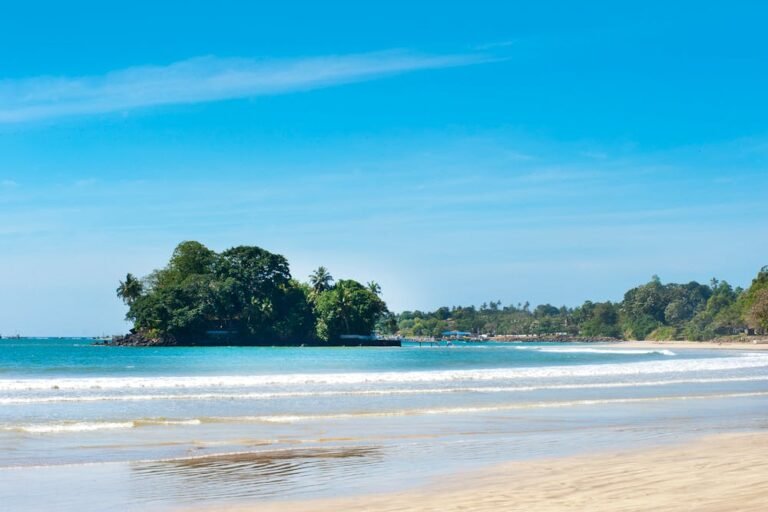 8 Places to Visit in Mirissa: Best Attractions & Things to Do - Wander ...